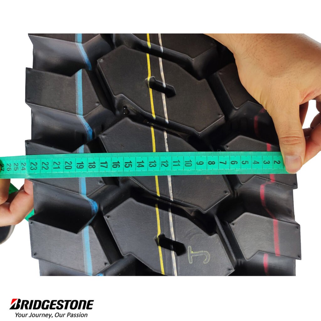 BRIDGESTONE L355 | 12 R22.5 | Colombiana de Llantas